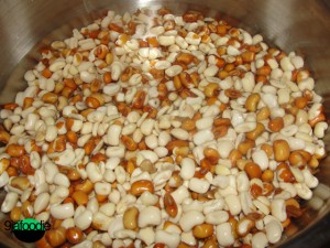 How to Peel beans for AKARA Or Moin Moin – 9jafoodie | Nigerian Food ...